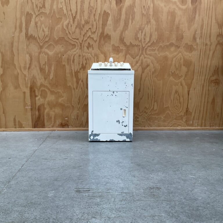 560w x 900h Laundry Sink #0 | Diy Supply | 0800 349 748 | Hamilton, NZ